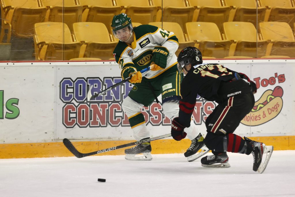 Warriors shut down Kings at BCHL Showcase | Powell River Kings Junior A ...